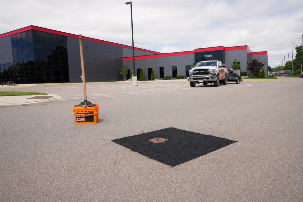 COLD PATCH ASPHALT THAT LASTS – INSTARMAC PERMANENT POTHOLE REPAIR ...